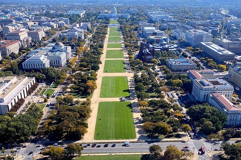 Getting Around on DC Metro – Cambria Washington DC Capitol Riverfront